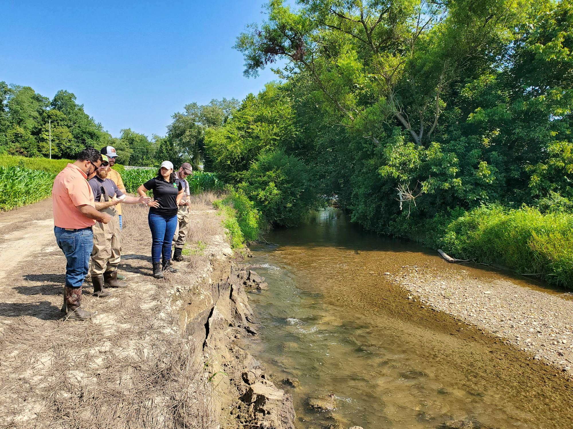 Making Connections: Farmers, Meet Hellbenders | Defenders of Wildlife